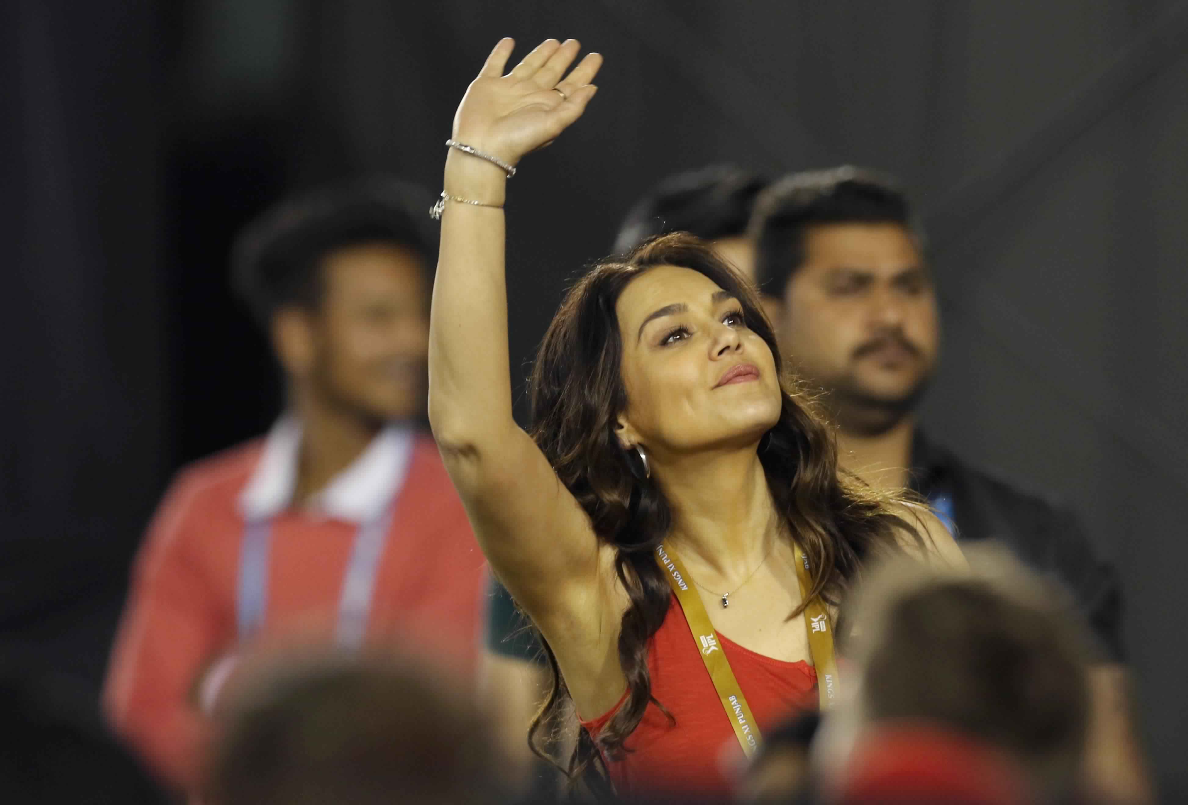 IPL 2019: WATCH- Mujeeb Ur Rahman teaches KXIP owner Preity Zinta ...
